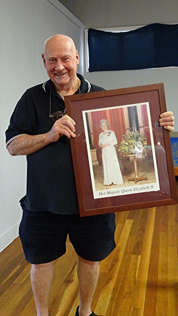Bill-Wright-The-Queen- – Oatley Heritage & Historical Society